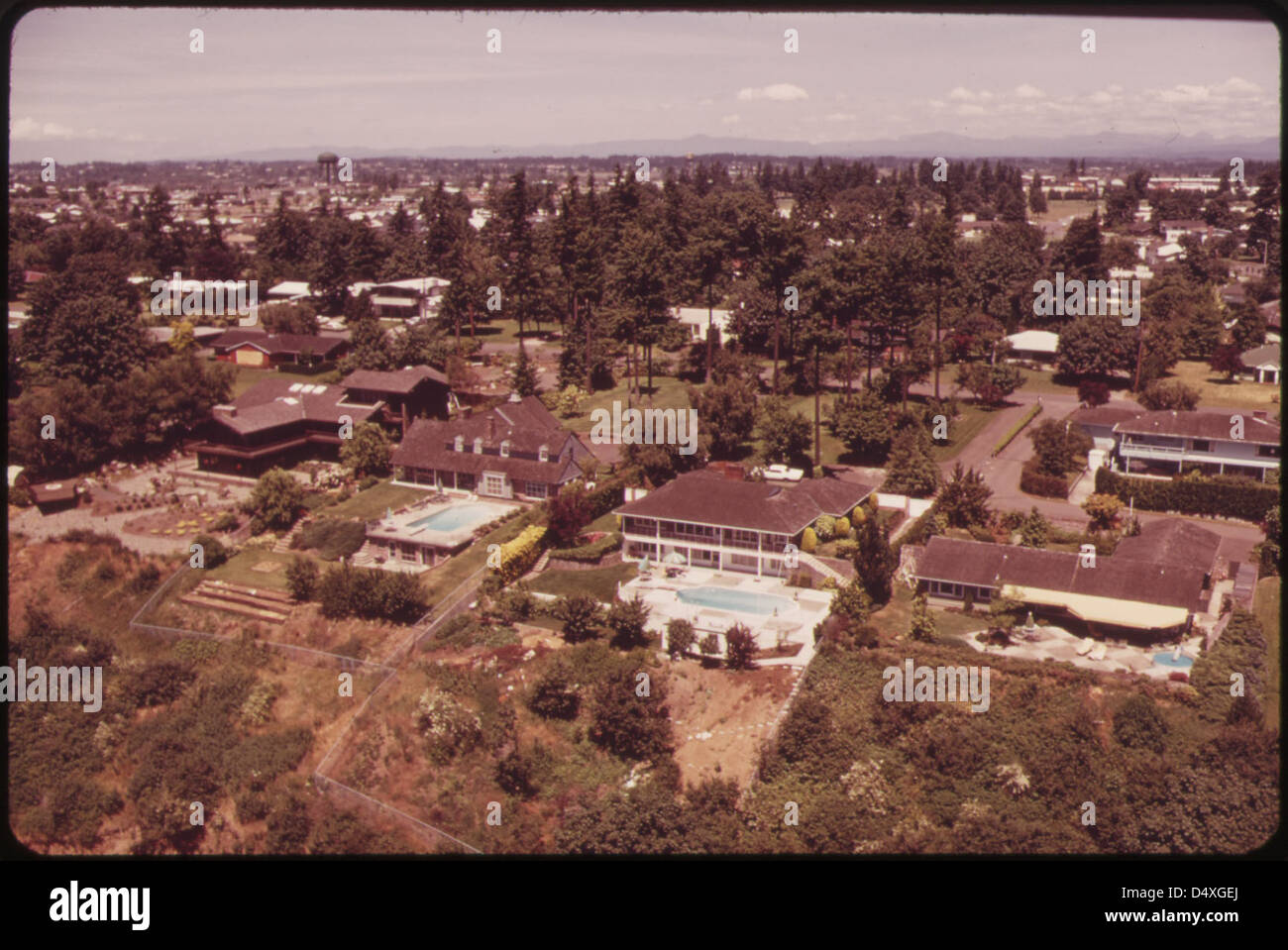 U s a american houses 1970s design hi-res stock photography and images ...