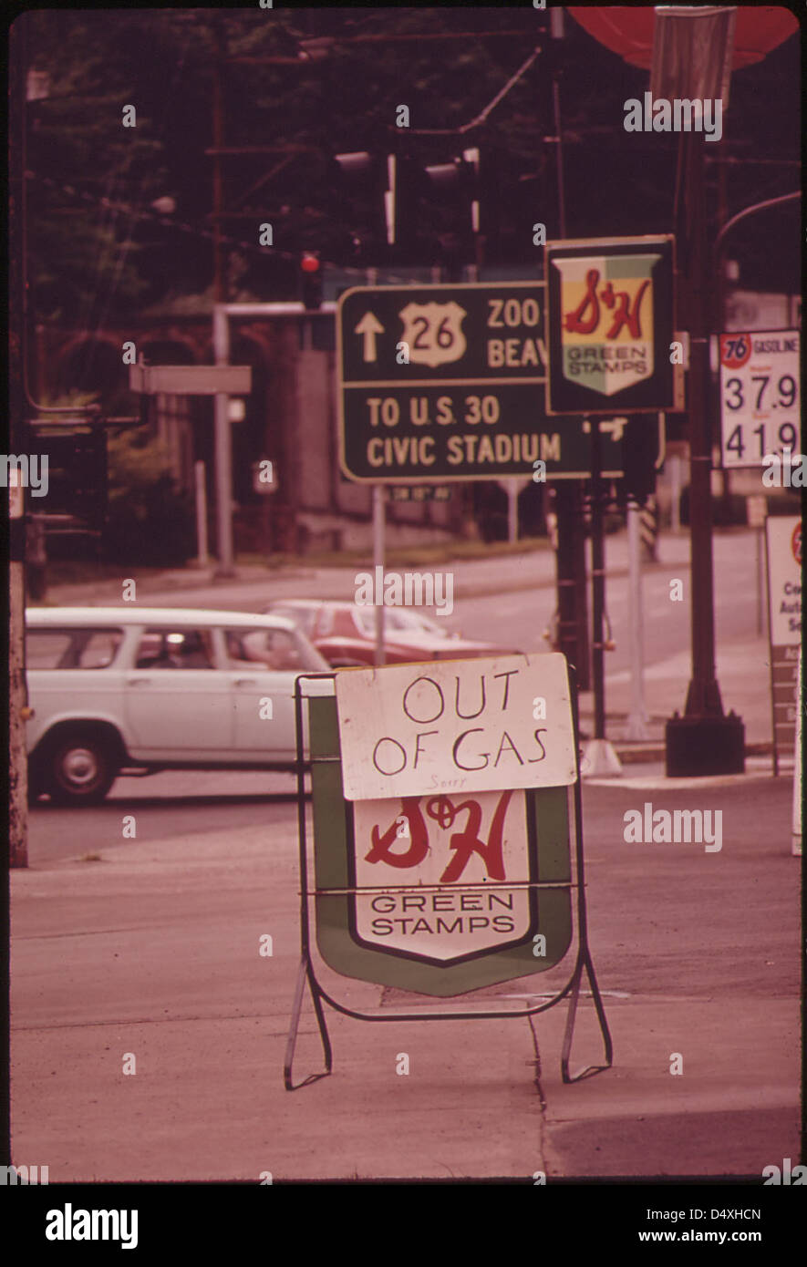 Gas shortage 1973 hi-res stock photography and images - Alamy