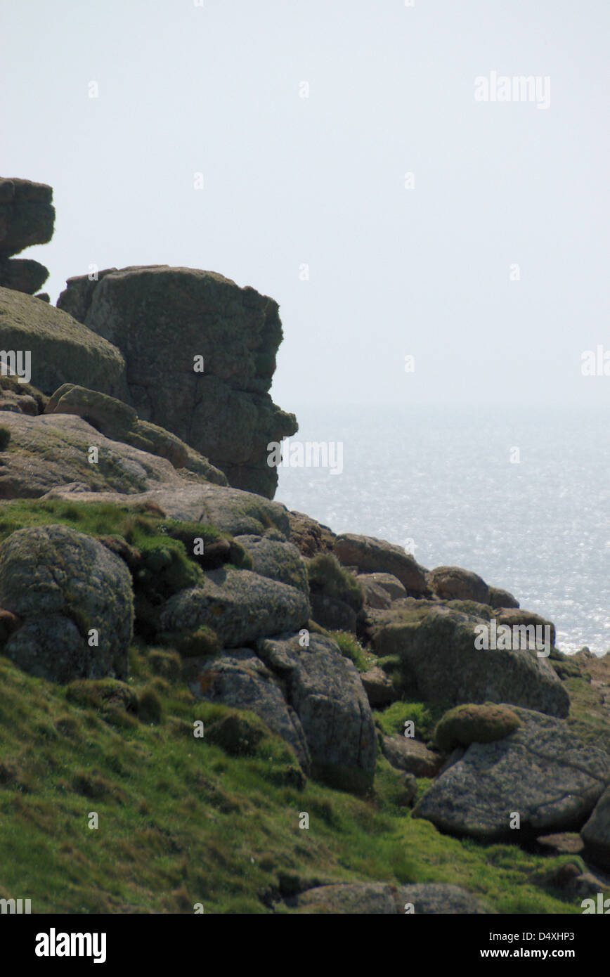 Cornish rock shaped like face hi-res stock photography and images - Alamy