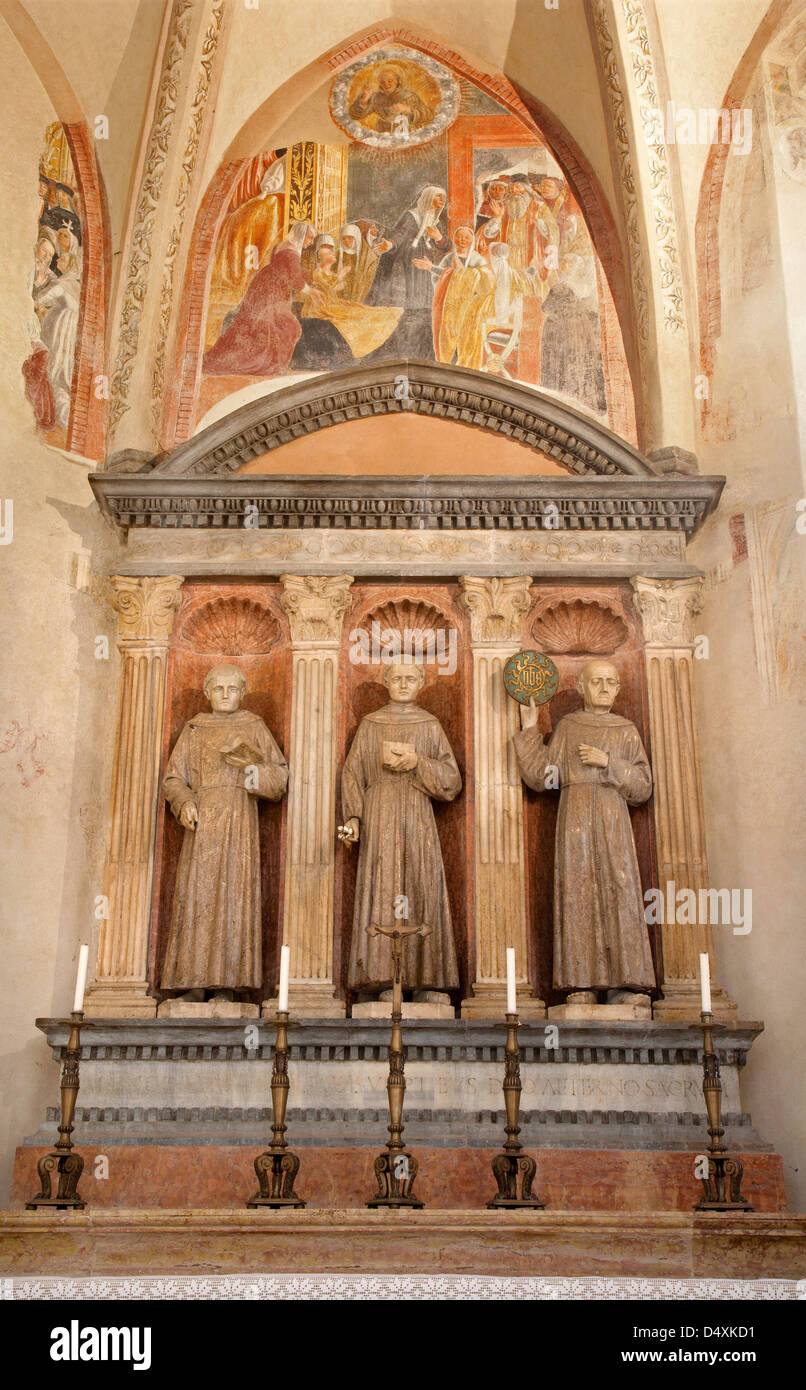 Verona - Altar of Medici chapel with the frescos by Domenico Morone ...