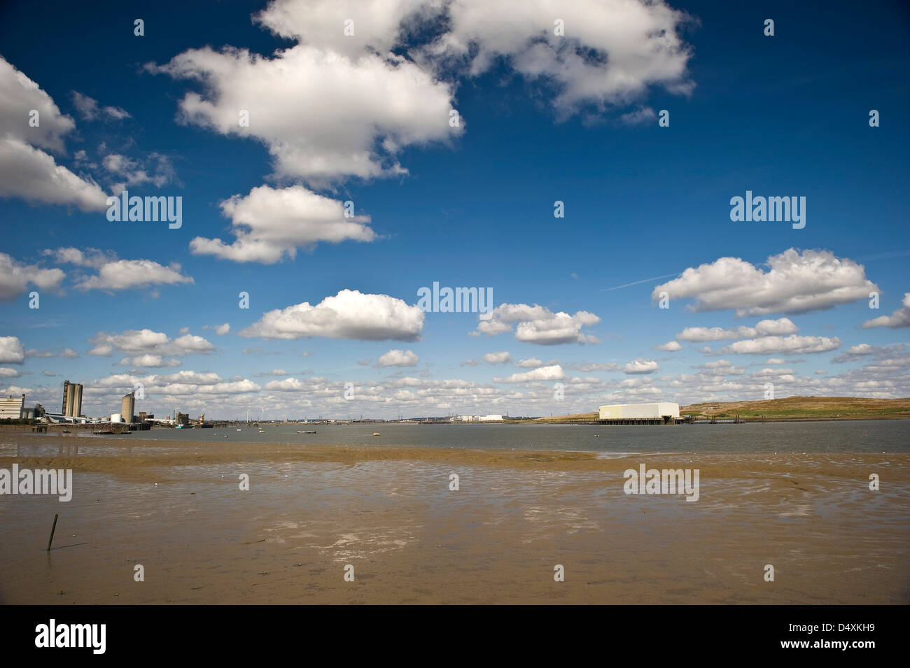 Thames riverside at Erith, Kent, UK Stock Photo - Alamy