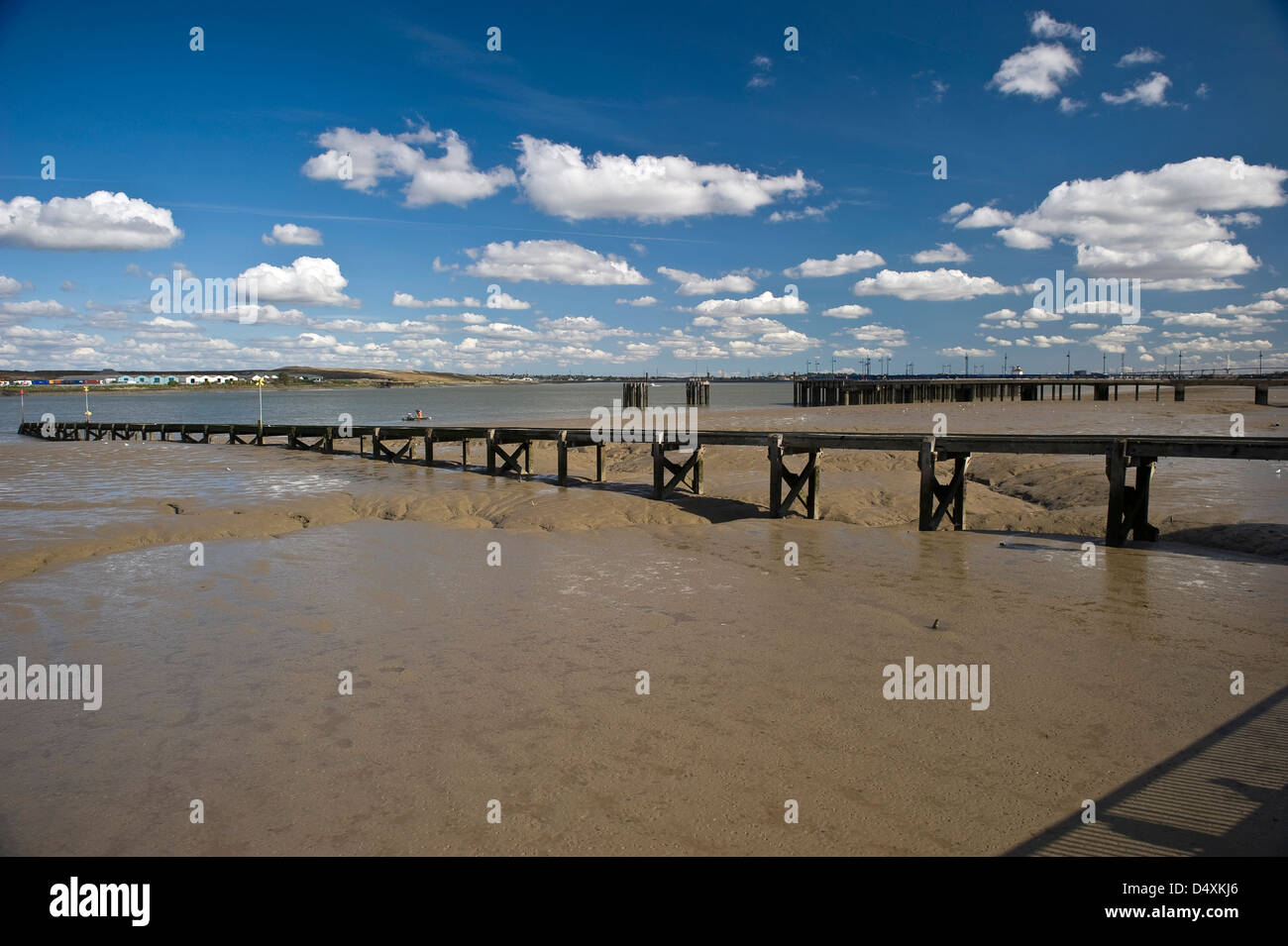 Thames riverside at Erith, Kent, UK Stock Photo - Alamy