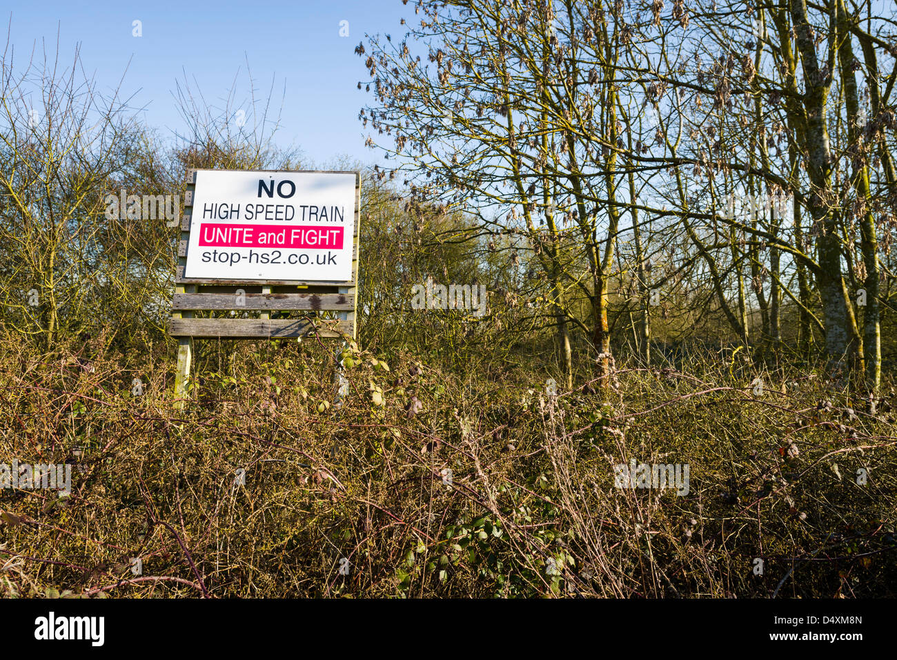 Hs2 sign hi-res stock photography and images - Alamy