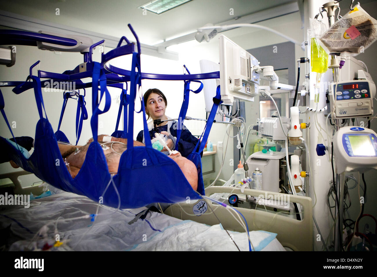 INTENSIVE CARE UNIT Stock Photo - Alamy