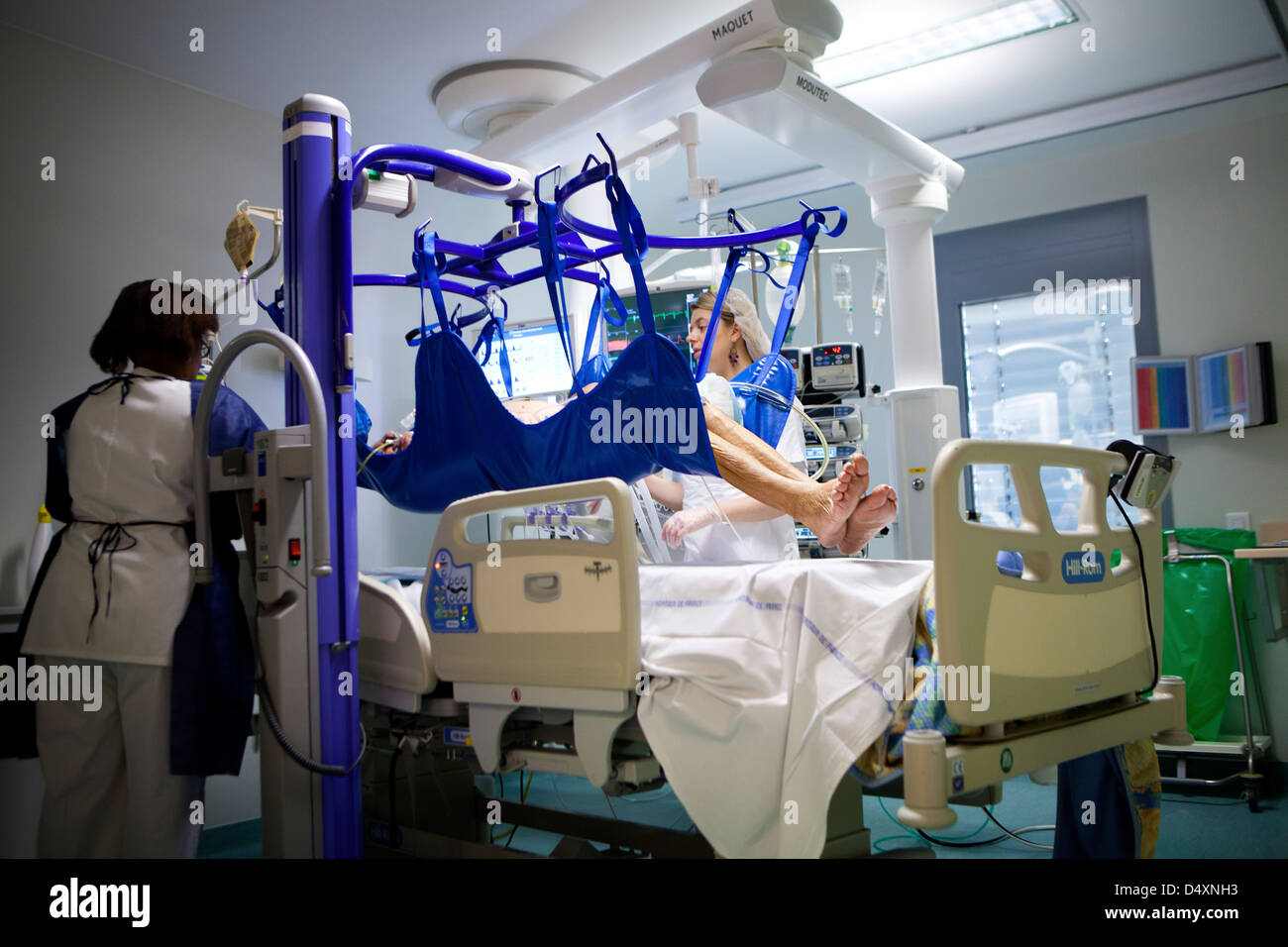INTENSIVE CARE UNIT Stock Photo - Alamy