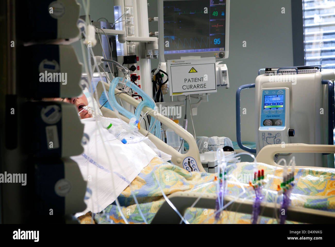 Intubated Patient High Resolution Stock Photography and Images - Alamy