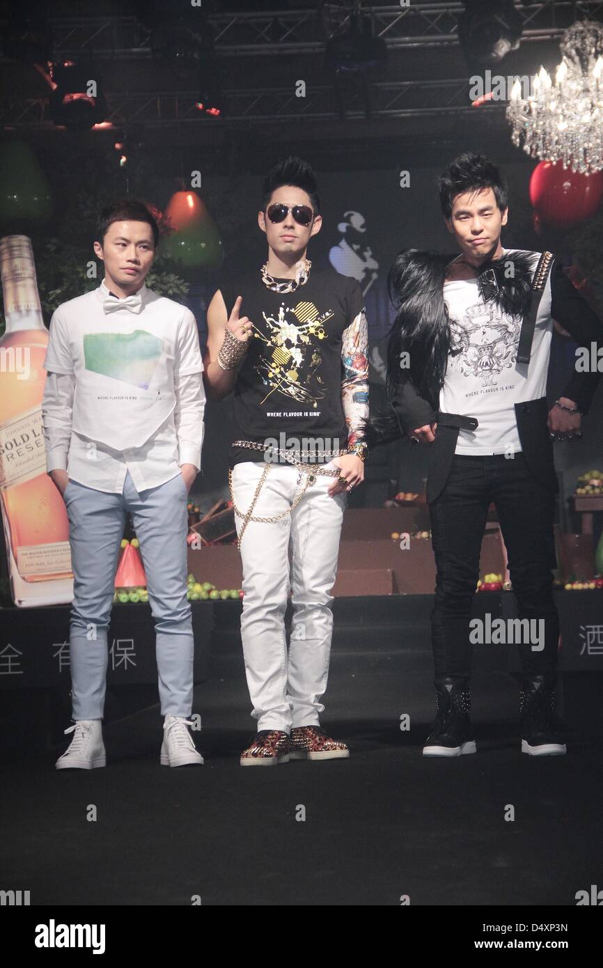VanNess Wu attended fashion party with Alan Kuo and fashion designer in ...