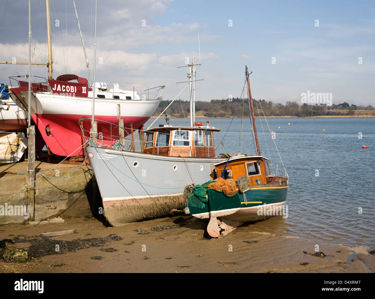Boatyard on river hi-res stock photography and images - Alamy