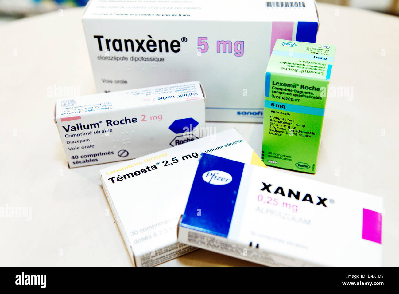 Benzodiazepines pills hi-res stock photography and images - Alamy