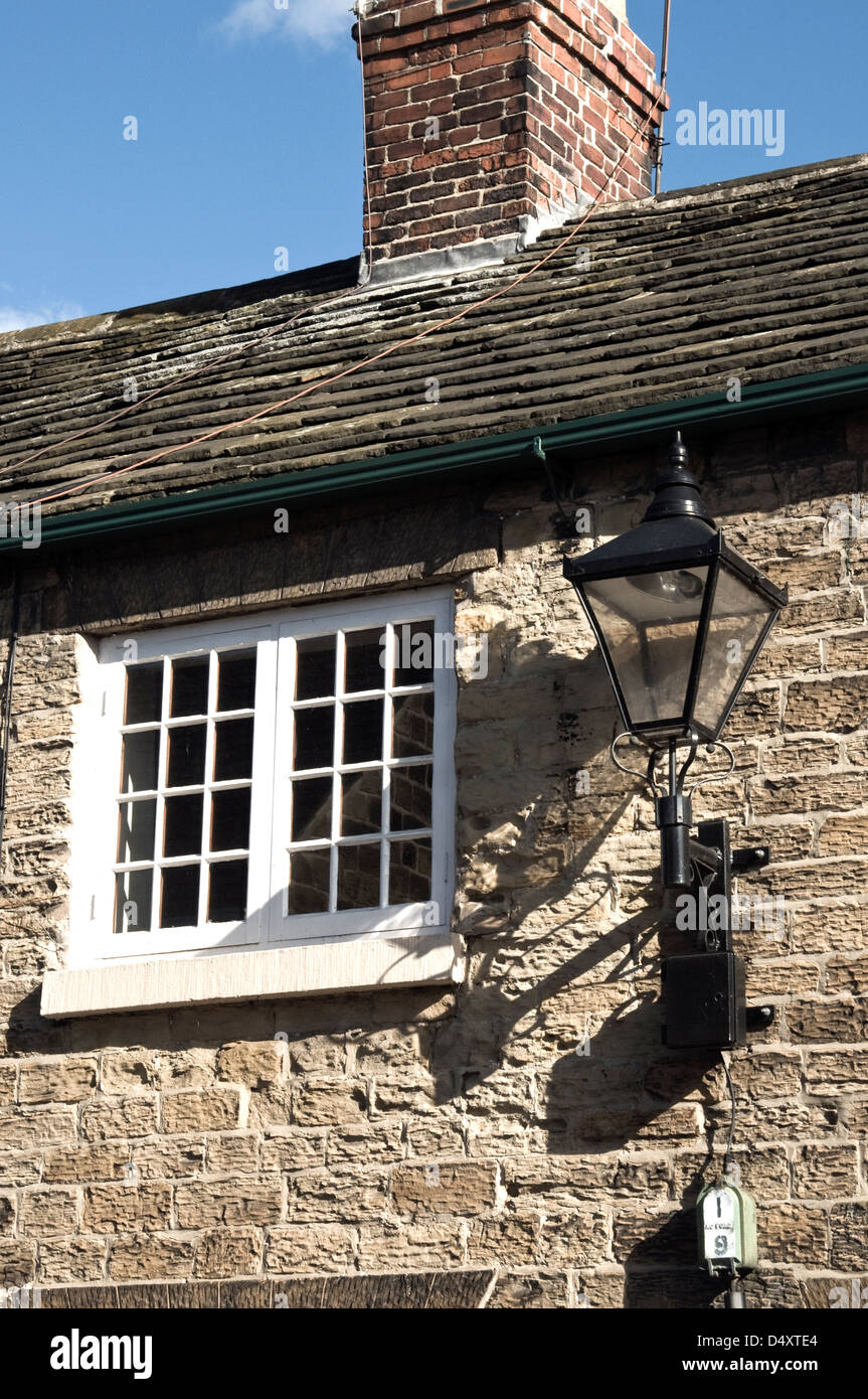 Lamp by window hi-res stock photography and images - Alamy
