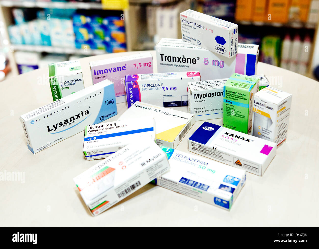 Benzodiazepines pills hi-res stock photography and images - Alamy