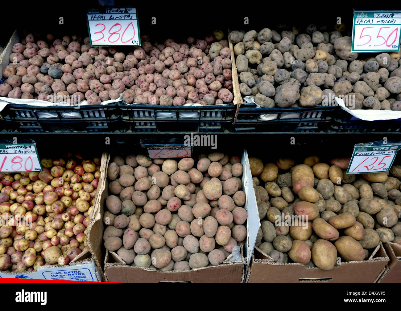Papas cruz hi-res stock photography and images - Alamy