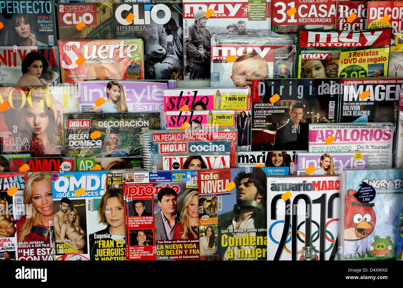 Spanish magazines on sale in kiosk in Tenerife, Canary Islands Stock ...