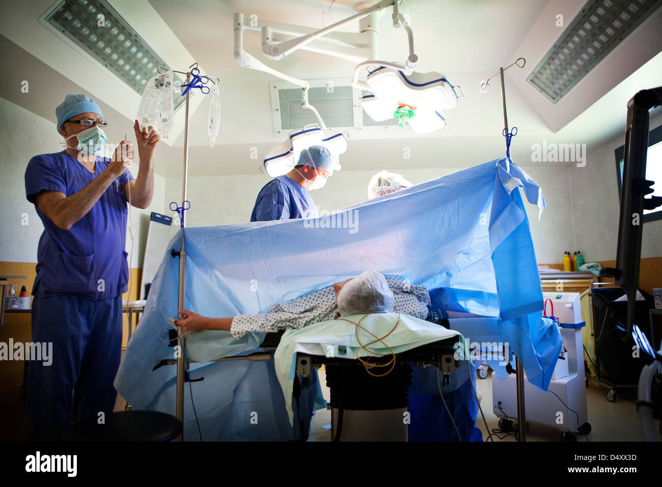 Cesarean surgery hi-res stock photography and images - Alamy