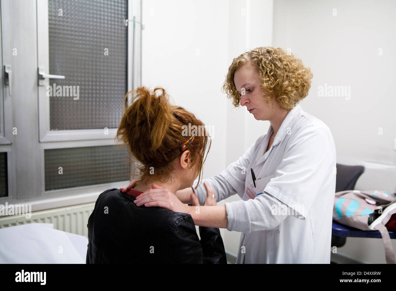 EMERGENCY CASE, HOSPITAL Stock Photo - Alamy