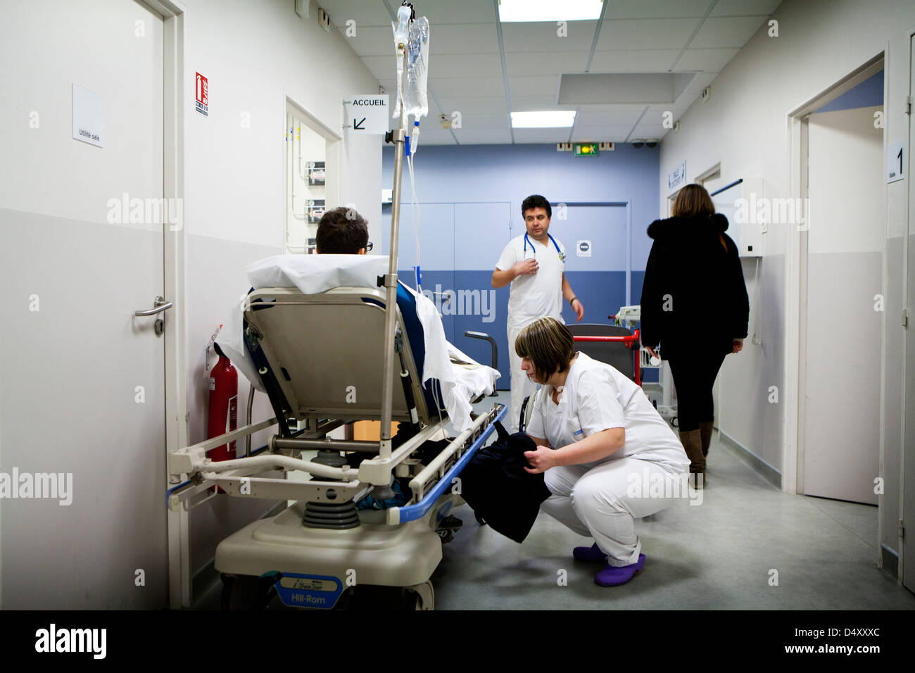 EMERGENCY CASE, HOSPITAL Stock Photo - Alamy
