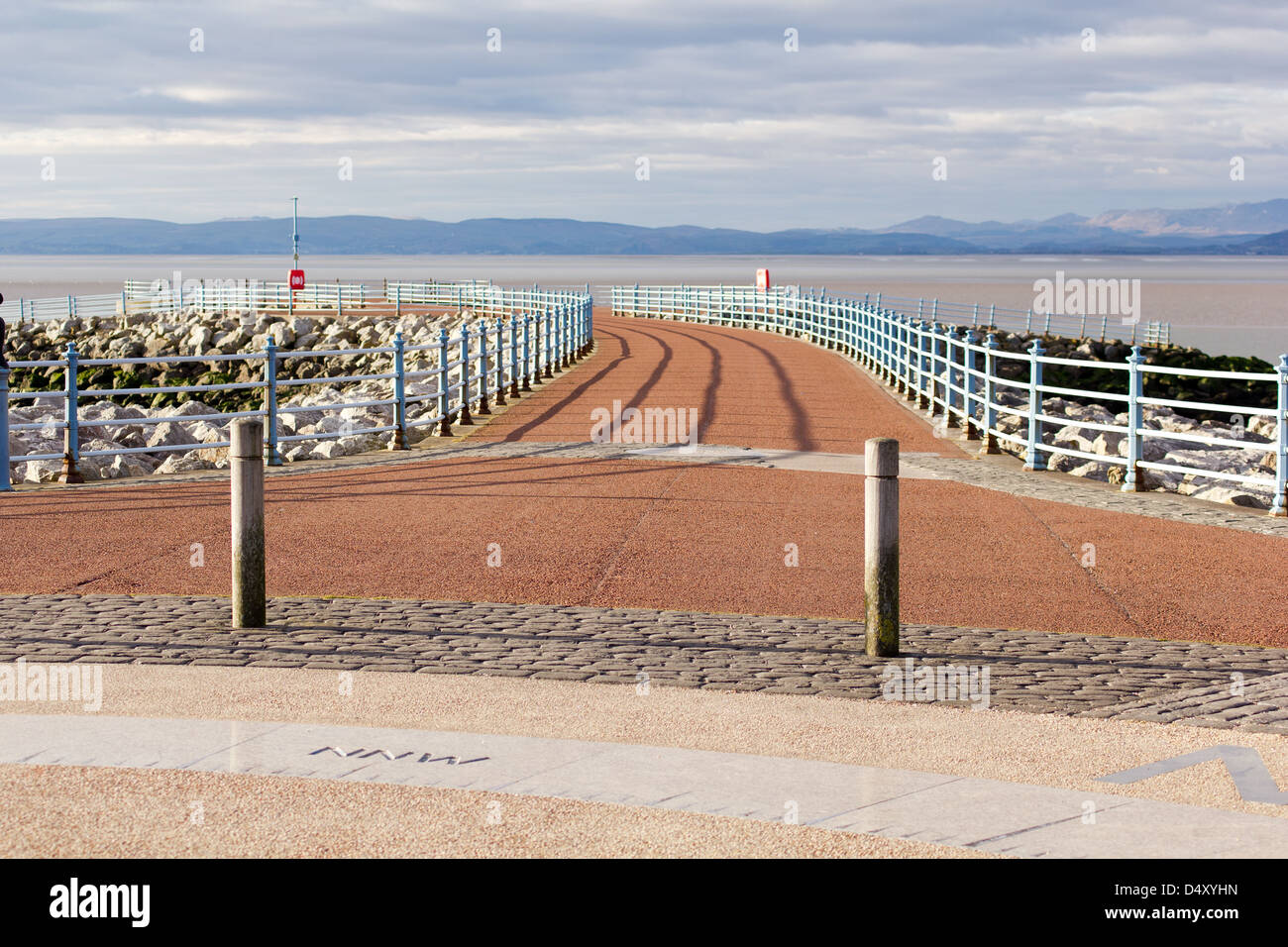 Morecambe pier hi-res stock photography and images - Alamy