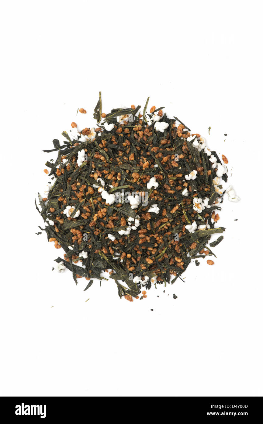Japanese Genmaicha green tea. Brown rice tea / Popcorn tea on white ...