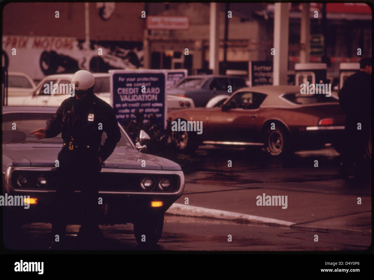 1970s police officer hi-res stock photography and images - Alamy