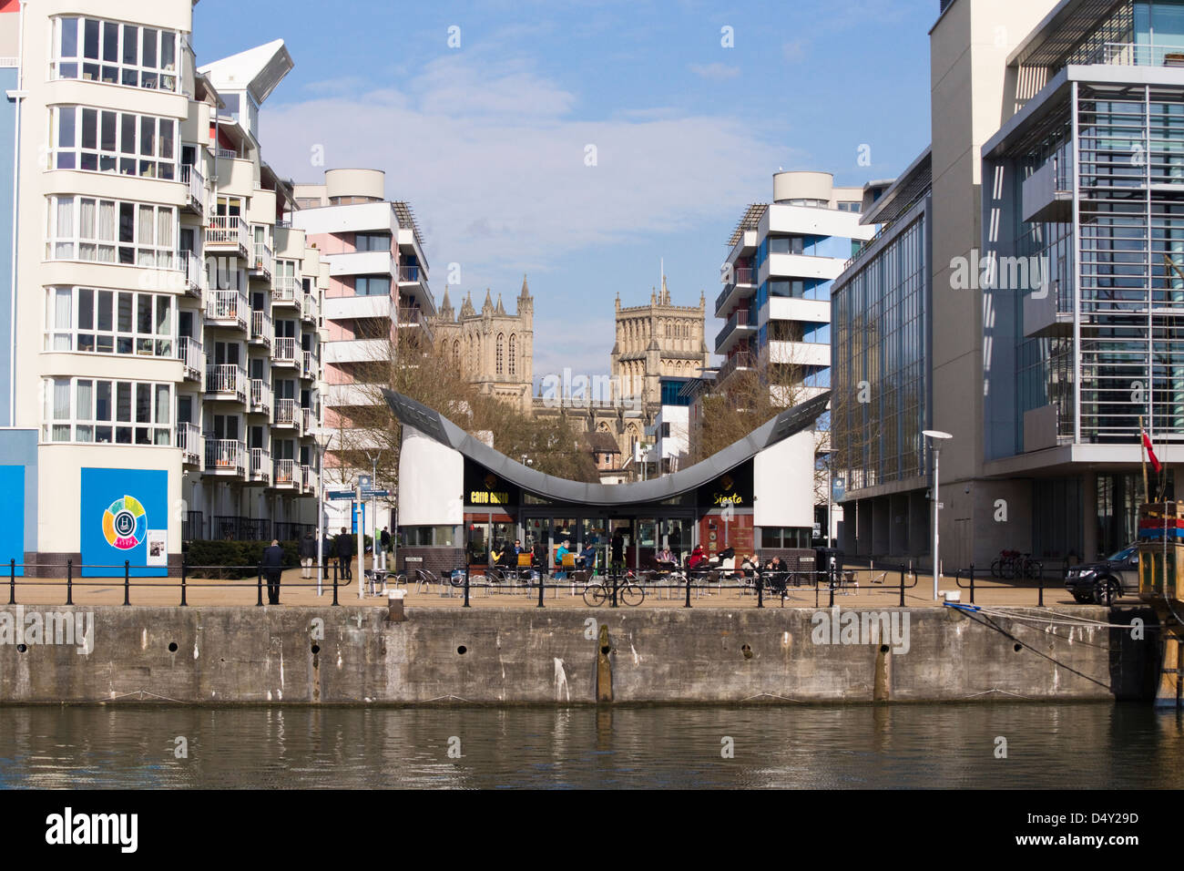 Harbourside cafe hi-res stock photography and images - Alamy