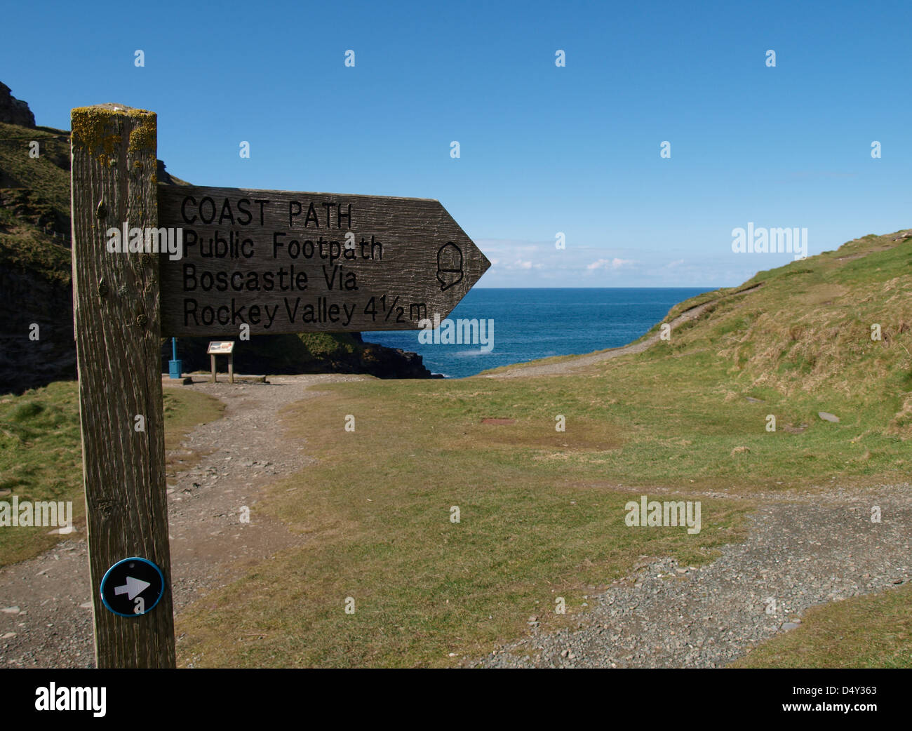 Coast Path Sign at Tintagel to Boscastle, Cornwall, UK 2013 Stock Photo ...