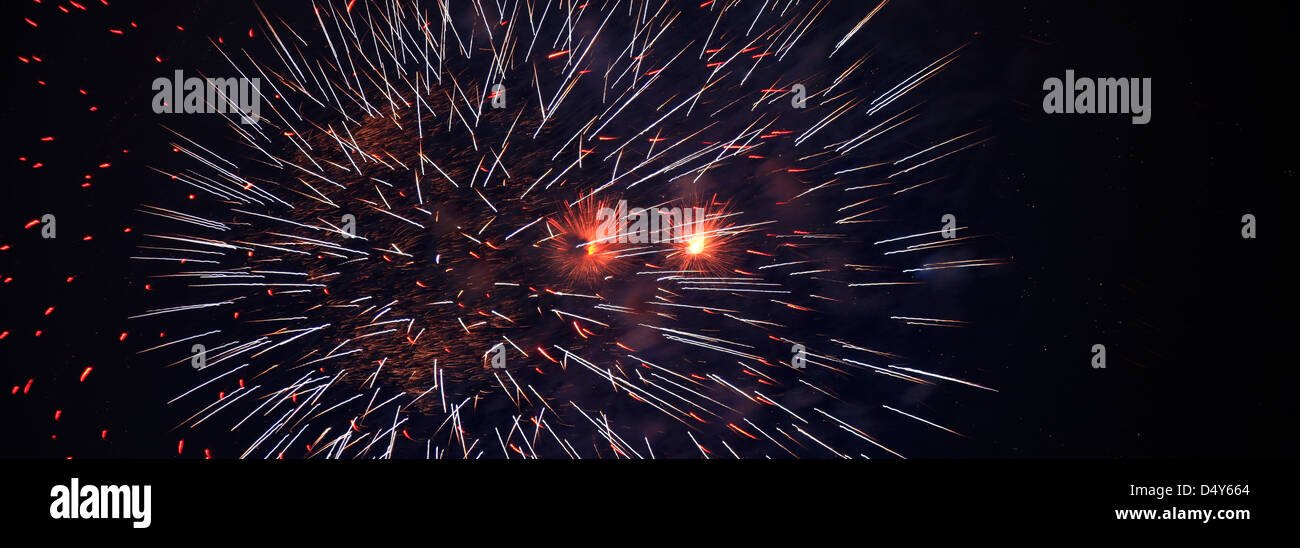 Firework displays hi-res stock photography and images - Alamy