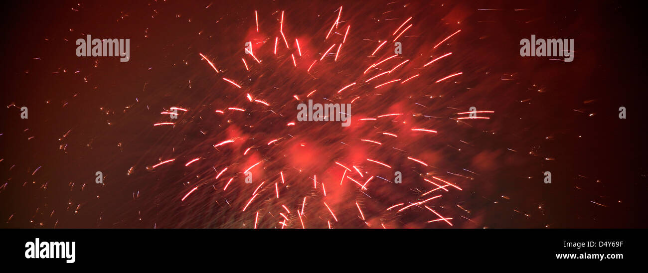 Generic fireworks display Stock Photo - Alamy
