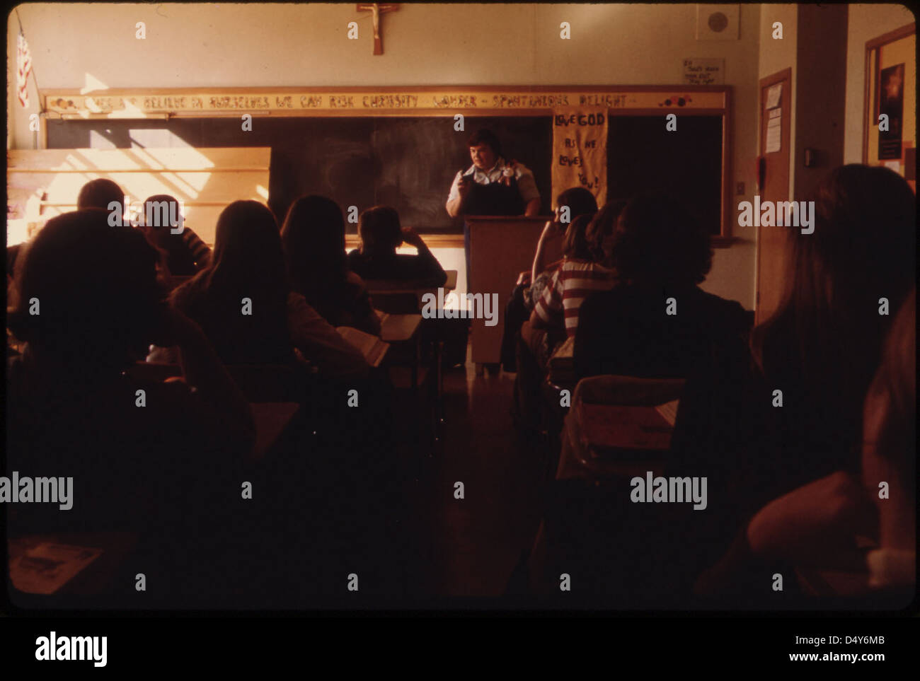 Classroom 1970s hi-res stock photography and images - Alamy