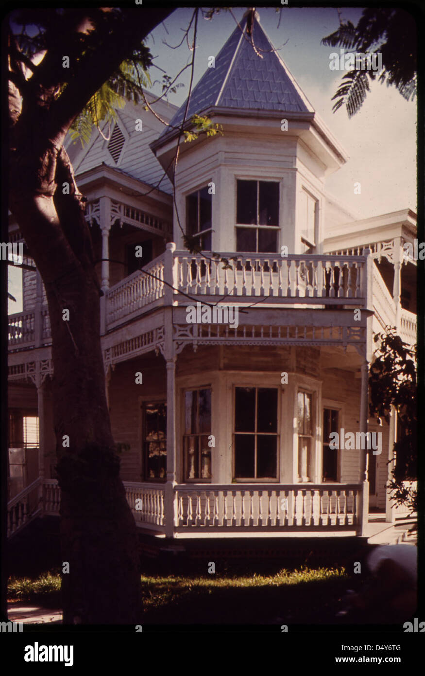 This photo showcases a typical Bahamian-style residence in Key West ...
