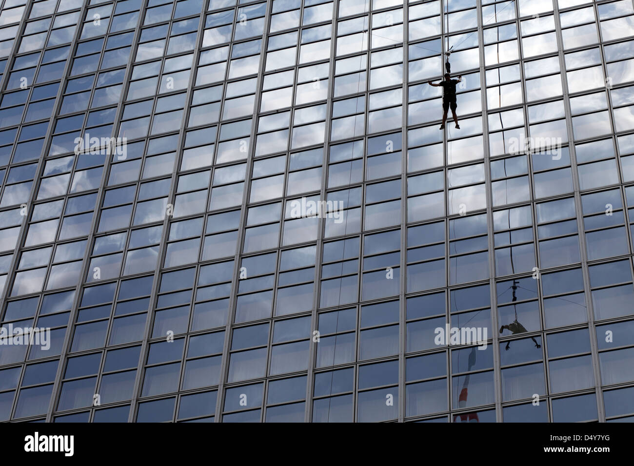 Base flying hi-res stock photography and images - Alamy