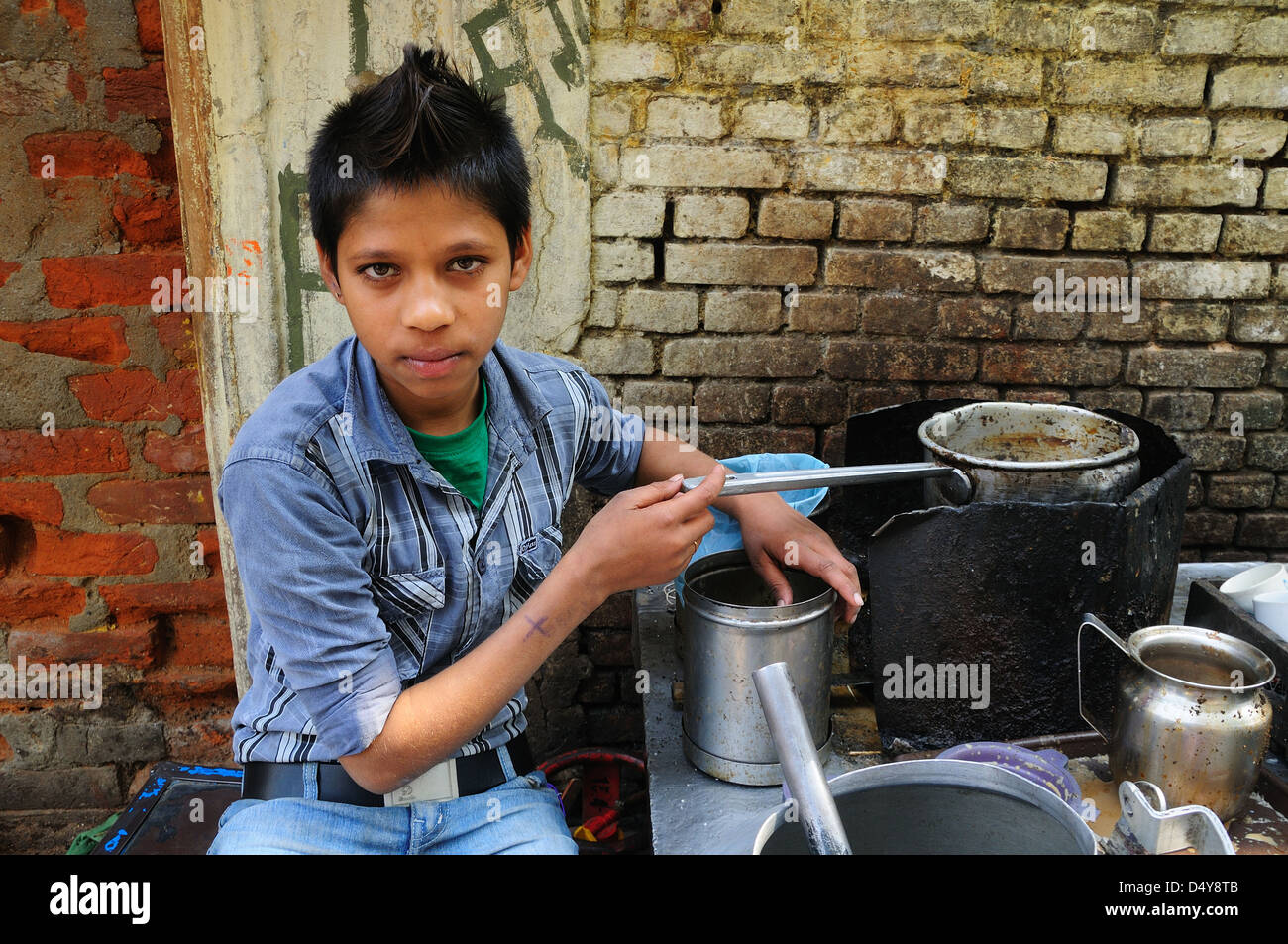 Indian tea new delhi hi-res stock photography and images - Alamy
