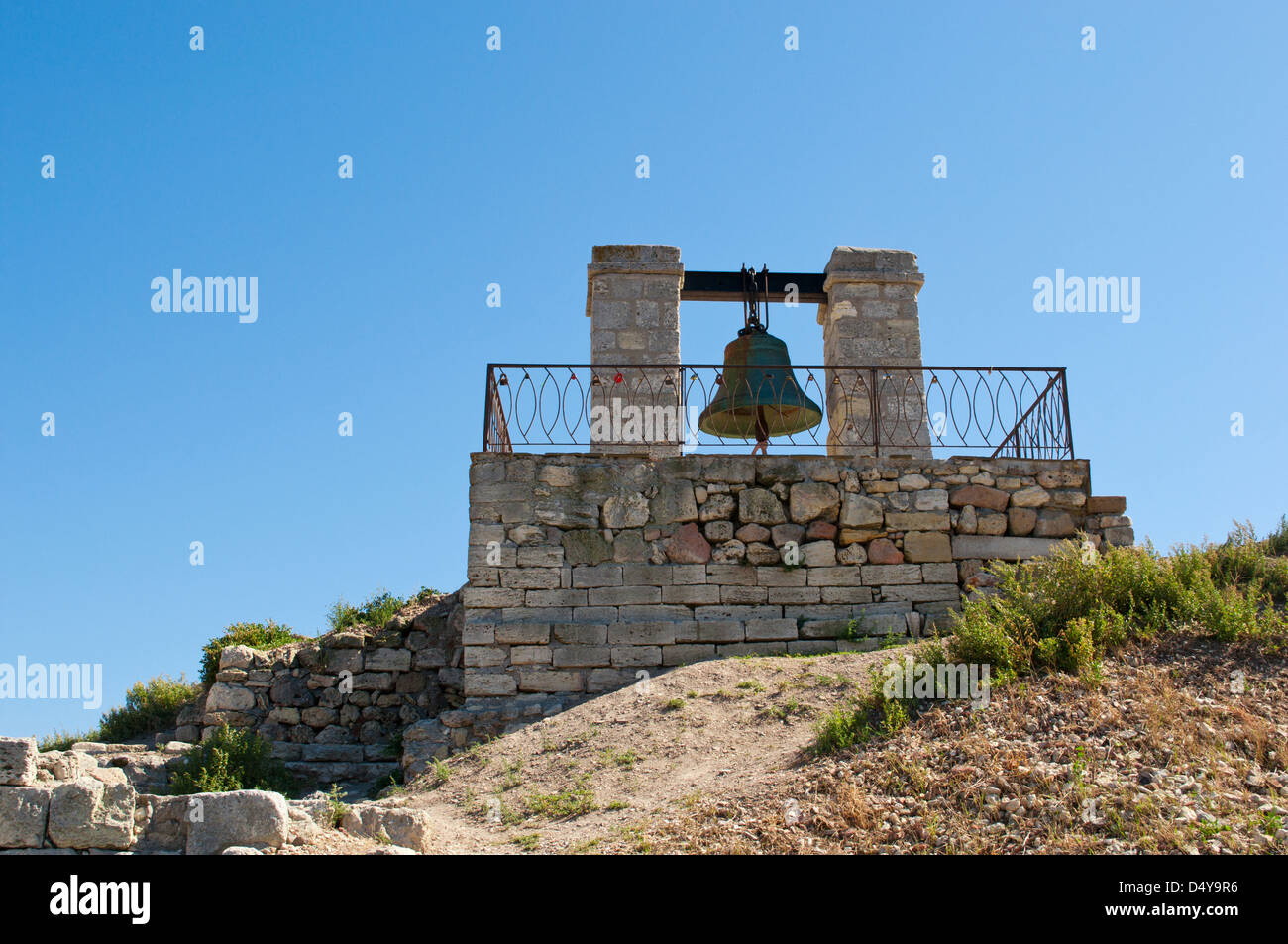 Bell monument hi-res stock photography and images - Alamy