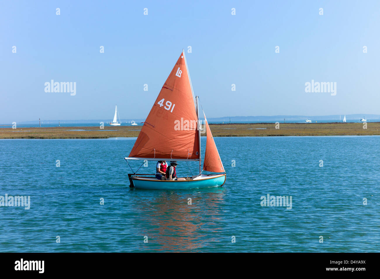 view viewpoint solent way solent way sea ocean long distance coast ...