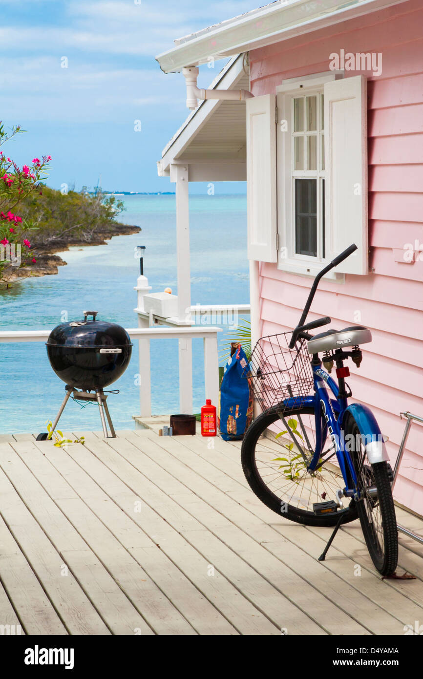 Waterfront barbecue hi-res stock photography and images - Alamy