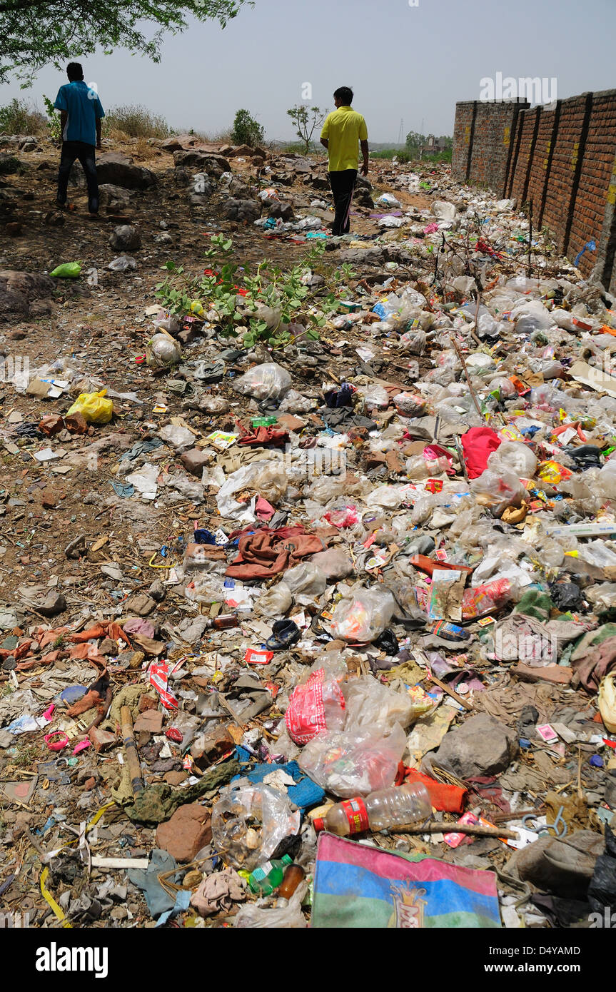 Rubbish around slum area Stock Photo - Alamy