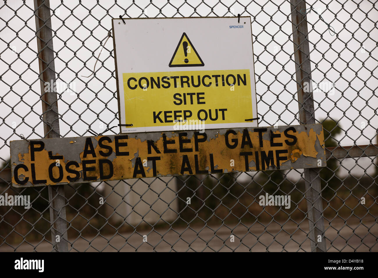 Construction site gates hi-res stock photography and images - Alamy