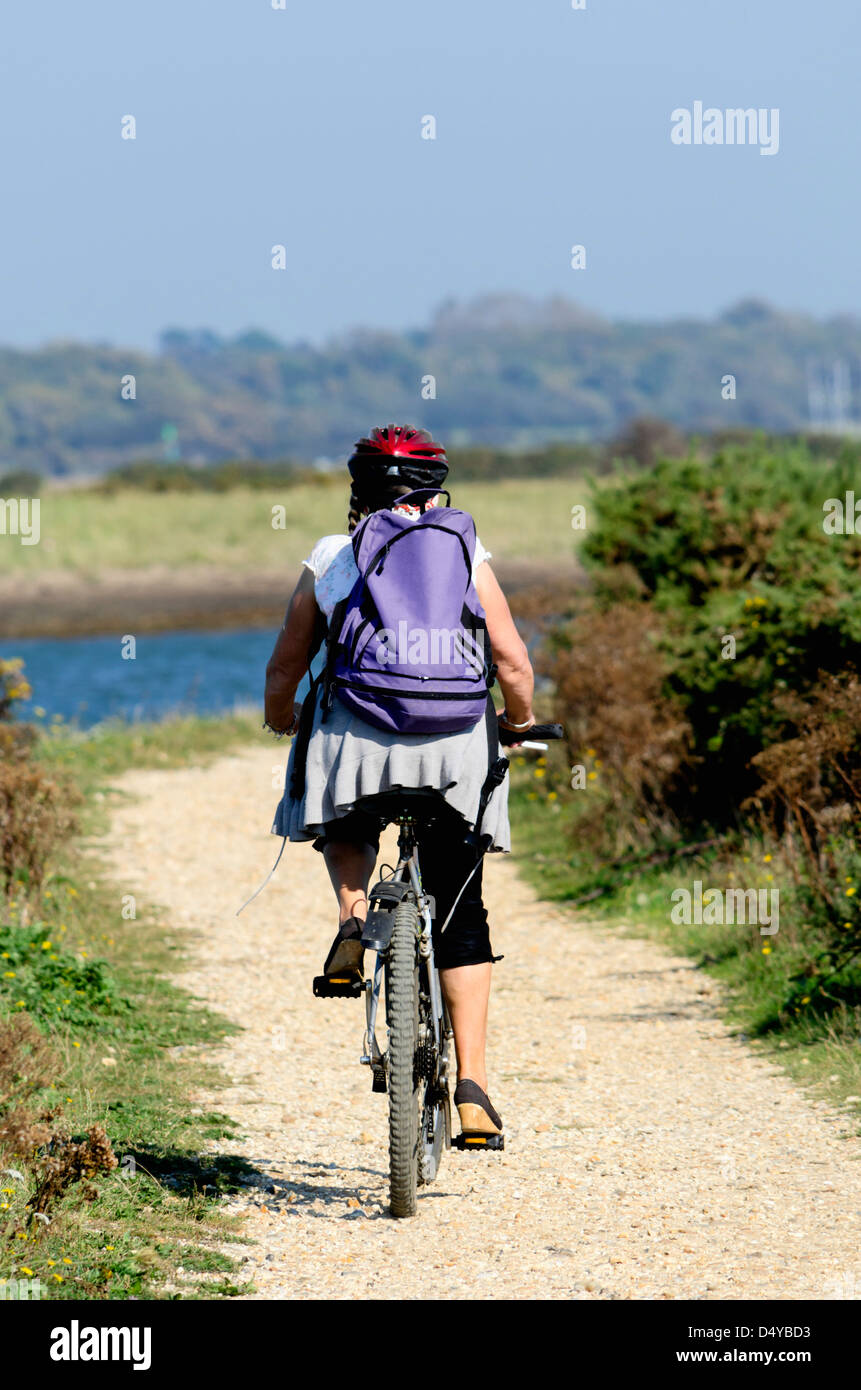 solent way footpath footpaths path paths hiking walking trekking ...