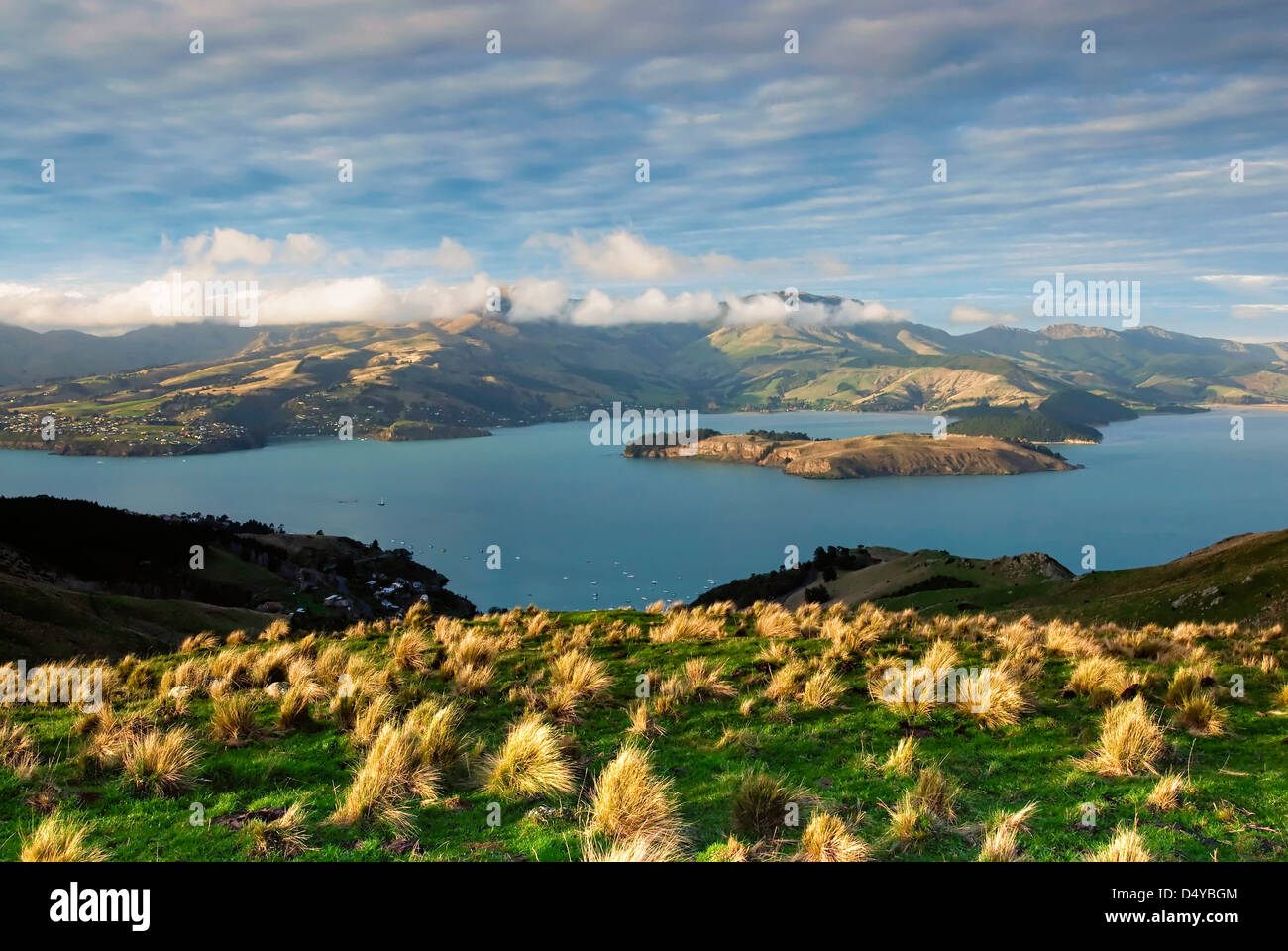 Over looking Lyttleton harbour towards Banks peninsular, Christchurch ...