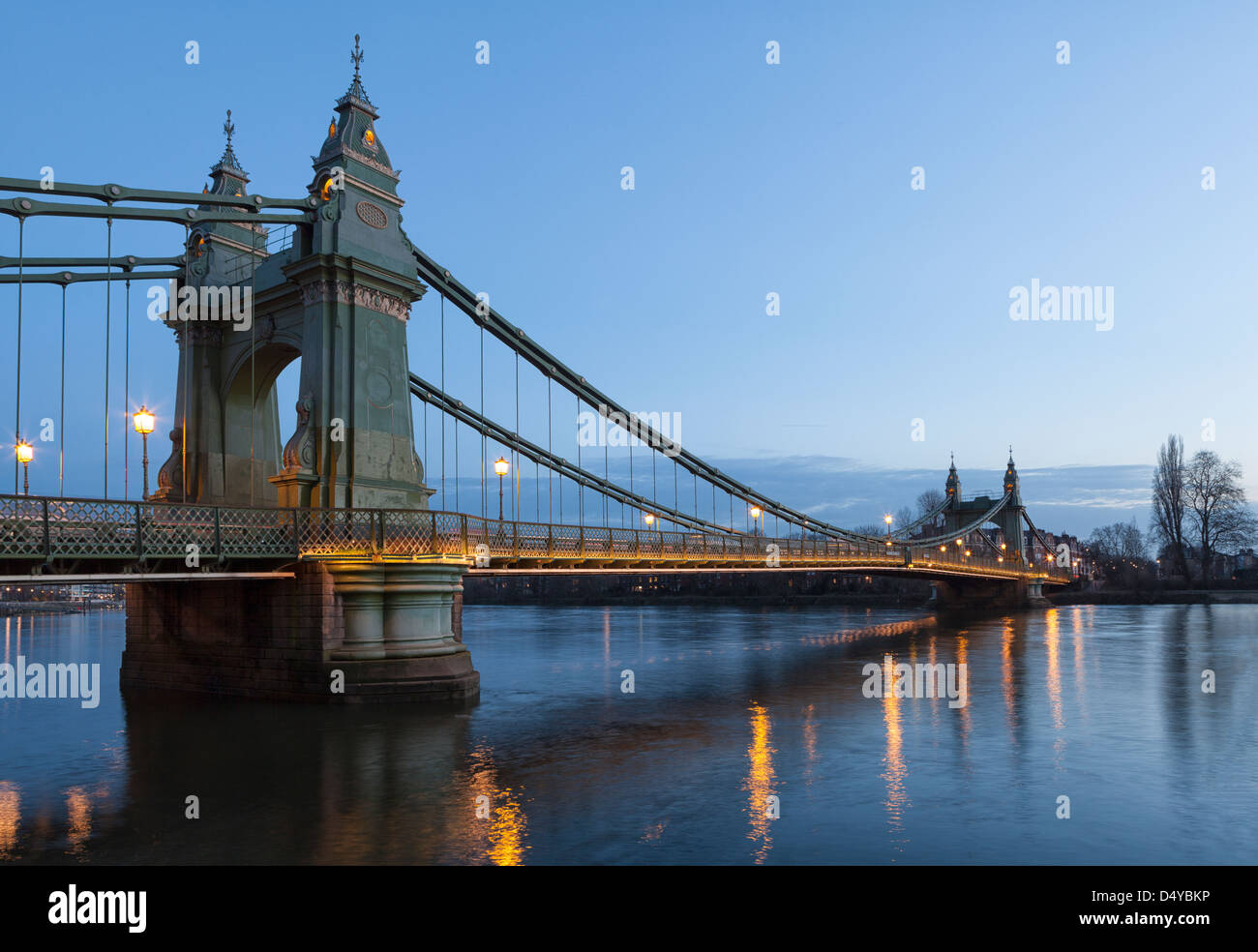 Hammersmith bridge london river suspension bridge evening night ...