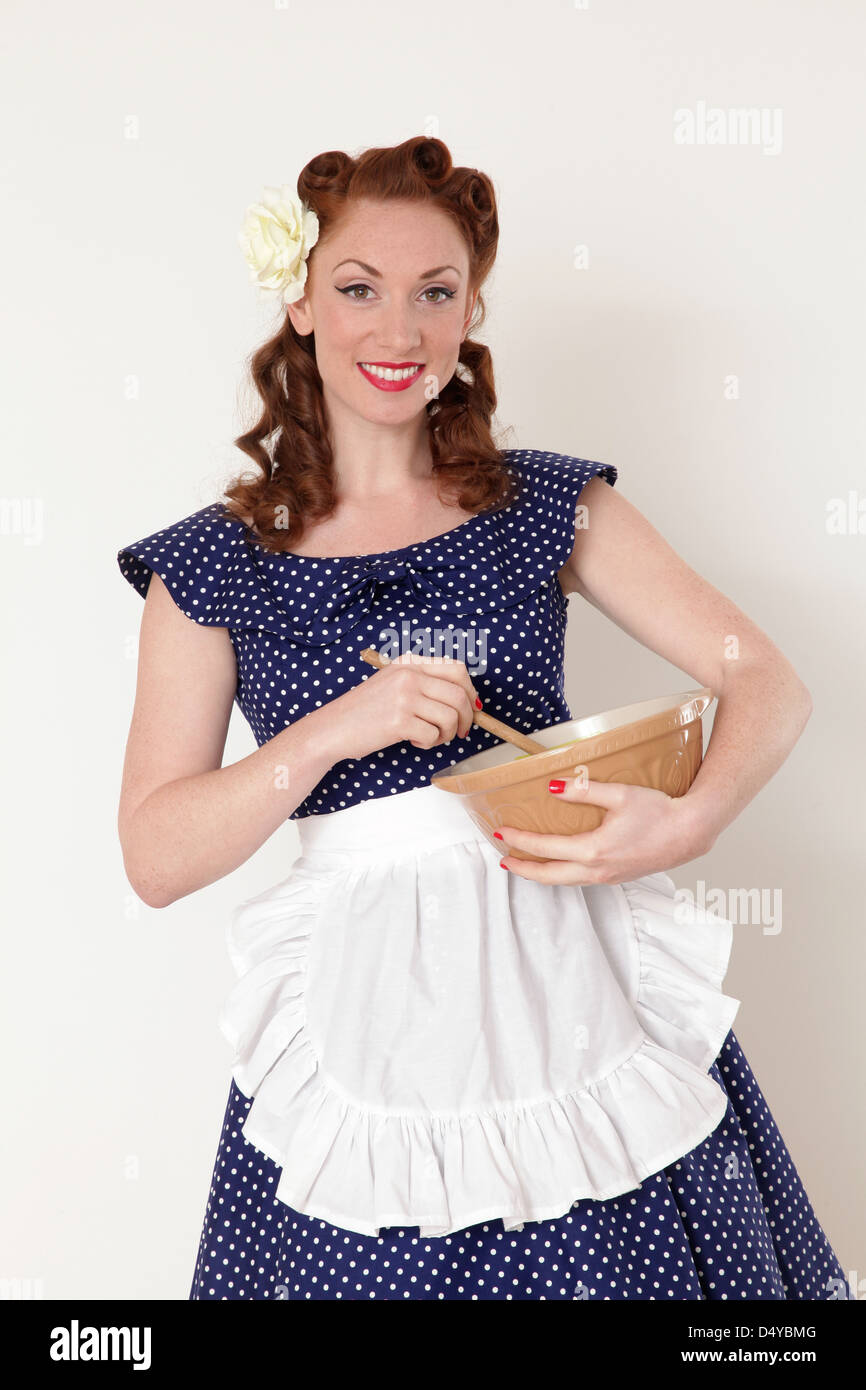 Holing a bowl hi-res stock photography and images - Alamy