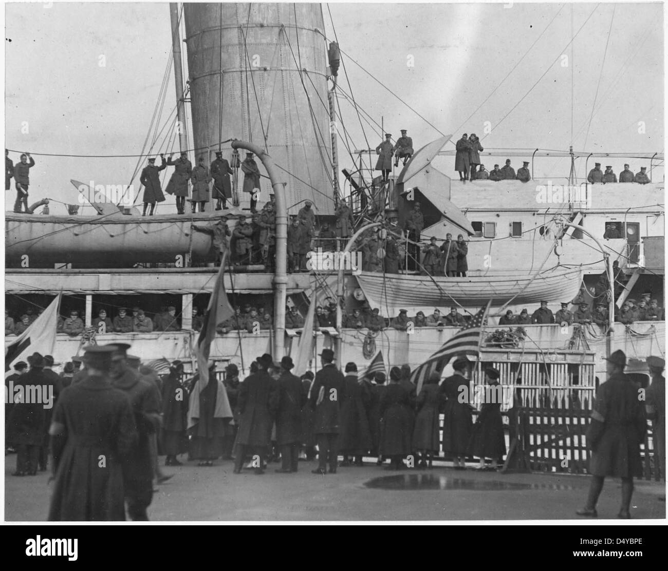The 369th Infantry, known as the Harlem Hellfighters, return home from ...