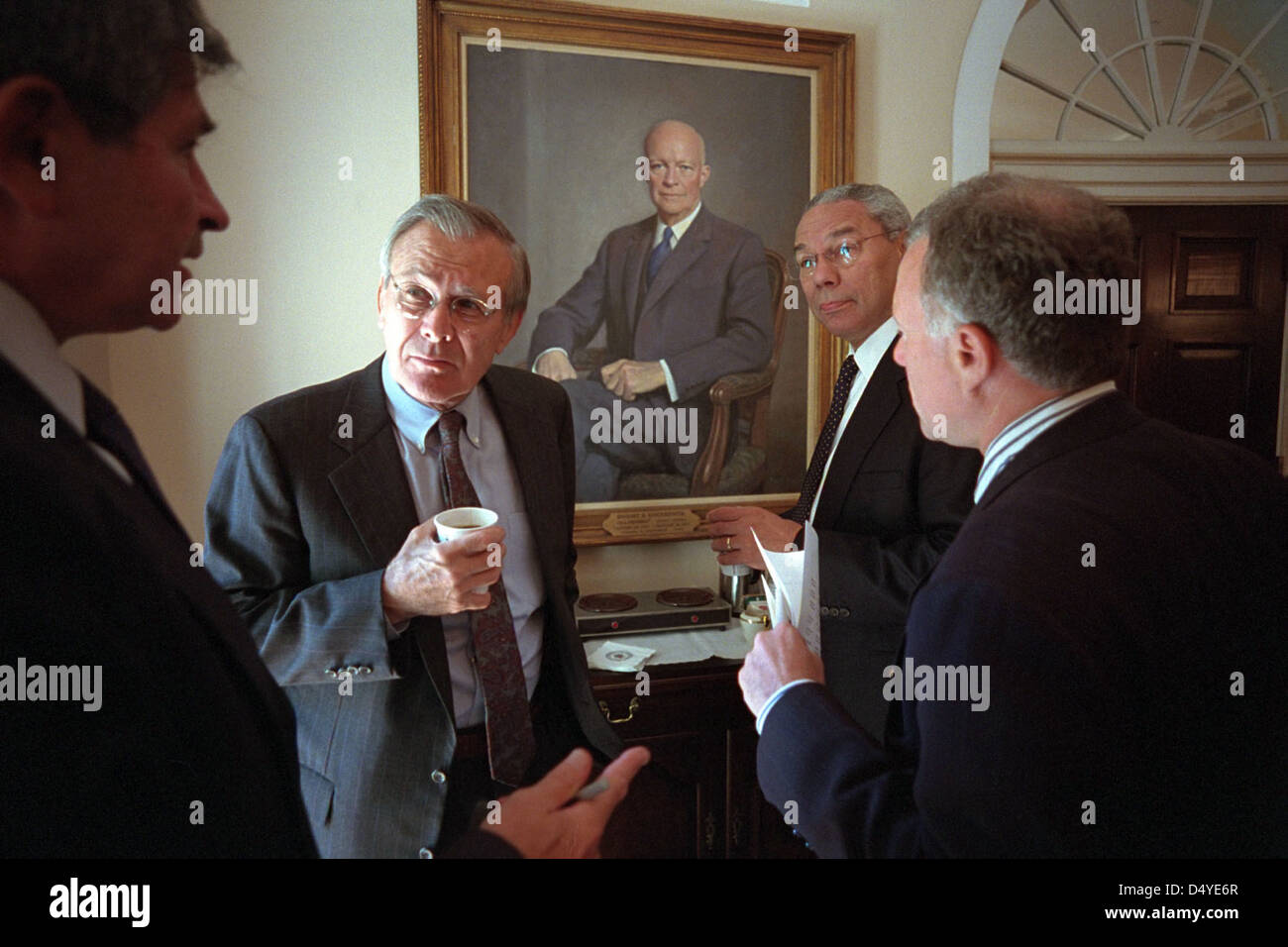 Donald rumsfeld hi-res stock photography and images - Alamy