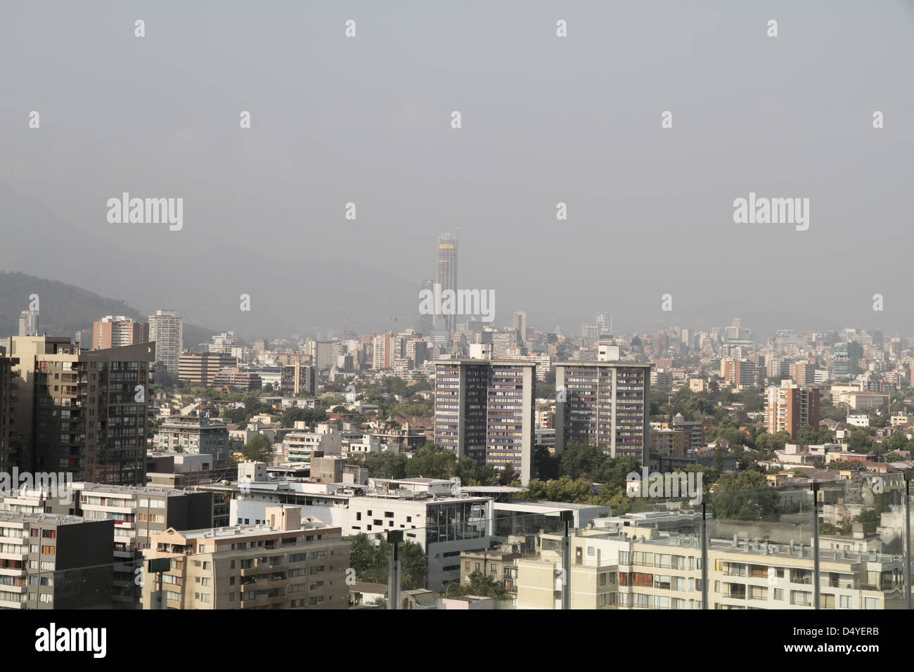 Smog de chile hi-res stock photography and images - Alamy