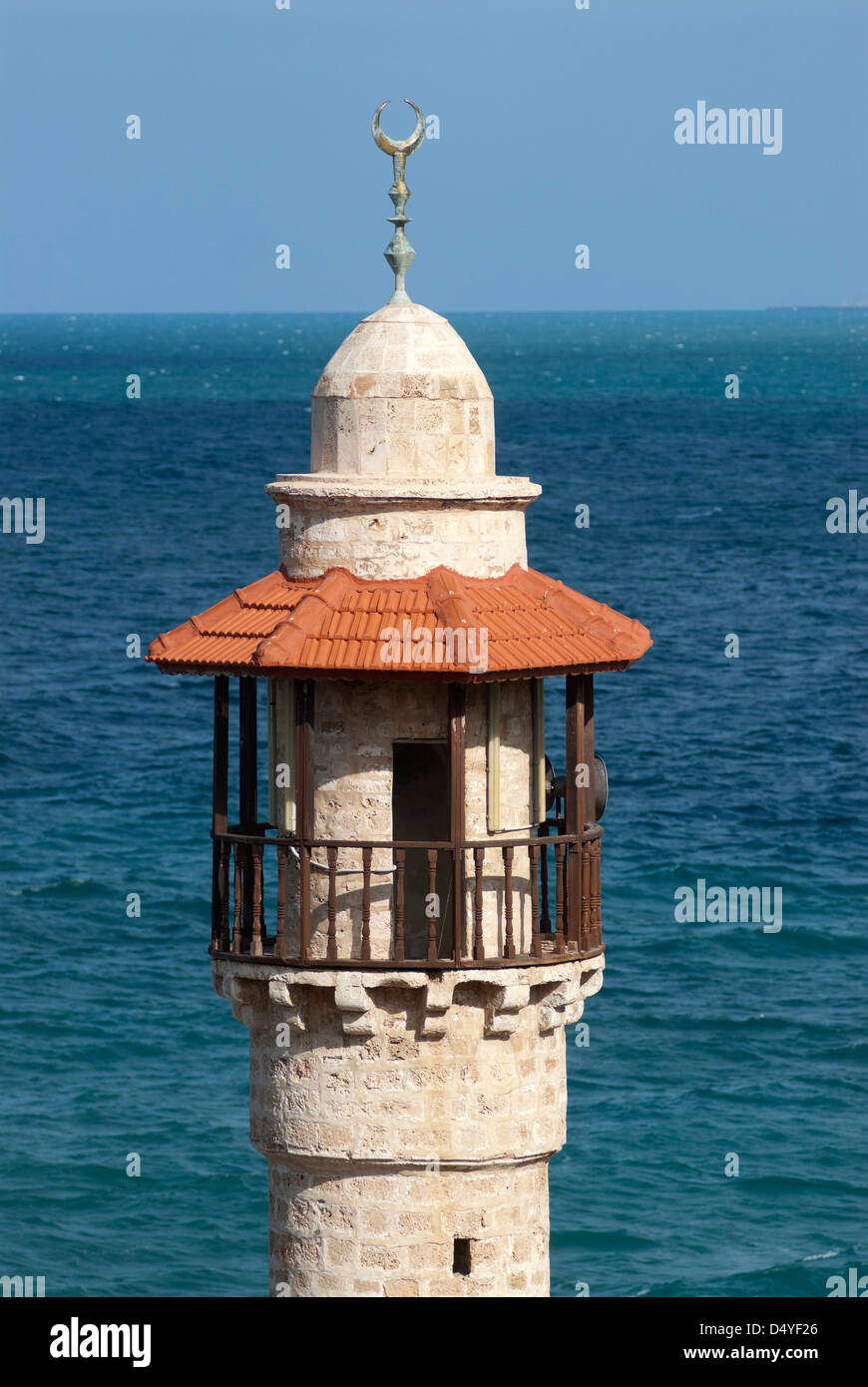 Israel, Jaffa. Minaret of Al-Bahr Mosque in the old city Jaffa Stock ...
