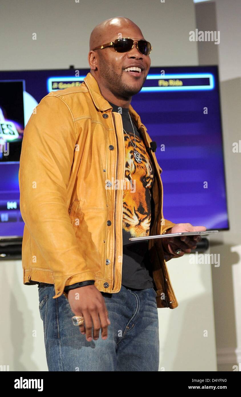 Flo Rida in attendance for Launch of Samsung's 2013 Television Line ...