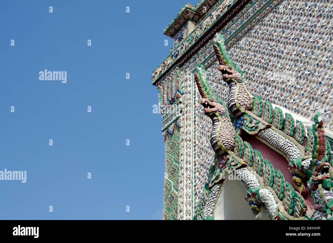 Asian architecture tower thailand hi-res stock photography and images ...