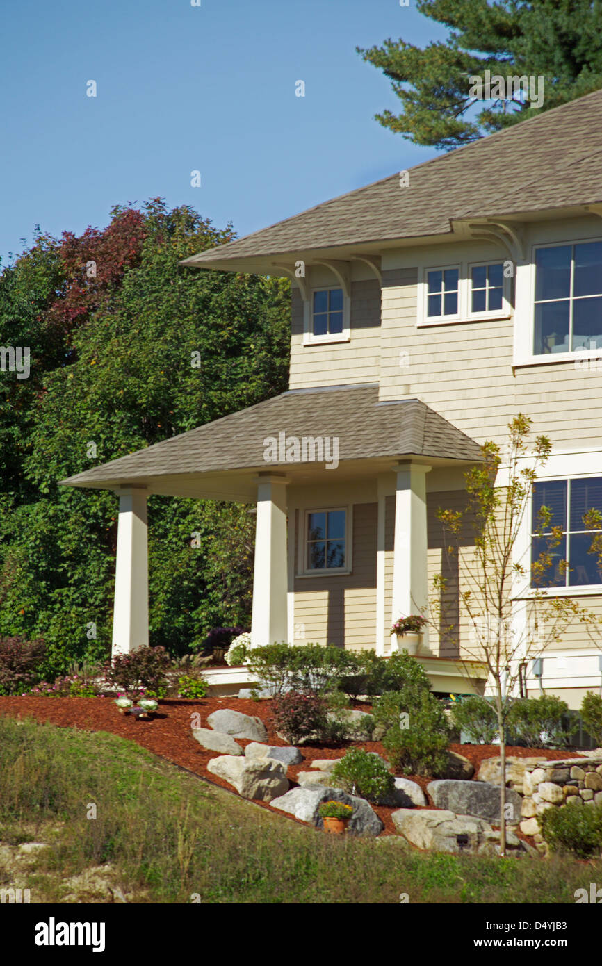 A family in the garden hi-res stock photography and images - Alamy