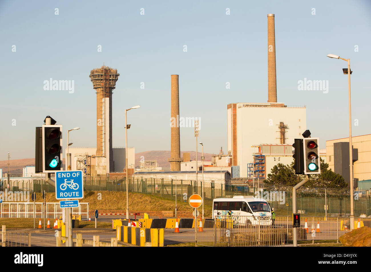 Nuclear scaffold hi-res stock photography and images - Alamy