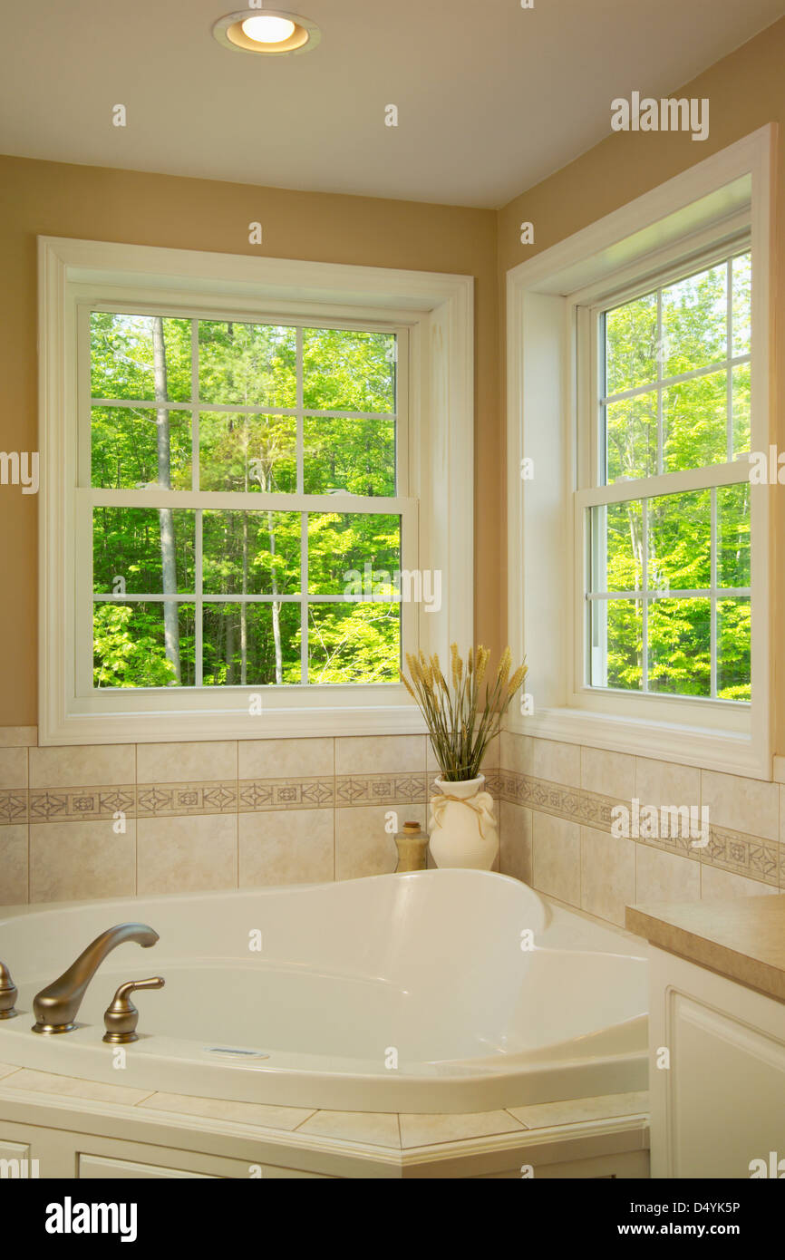 Domestic bathroom hi-res stock photography and images - Alamy