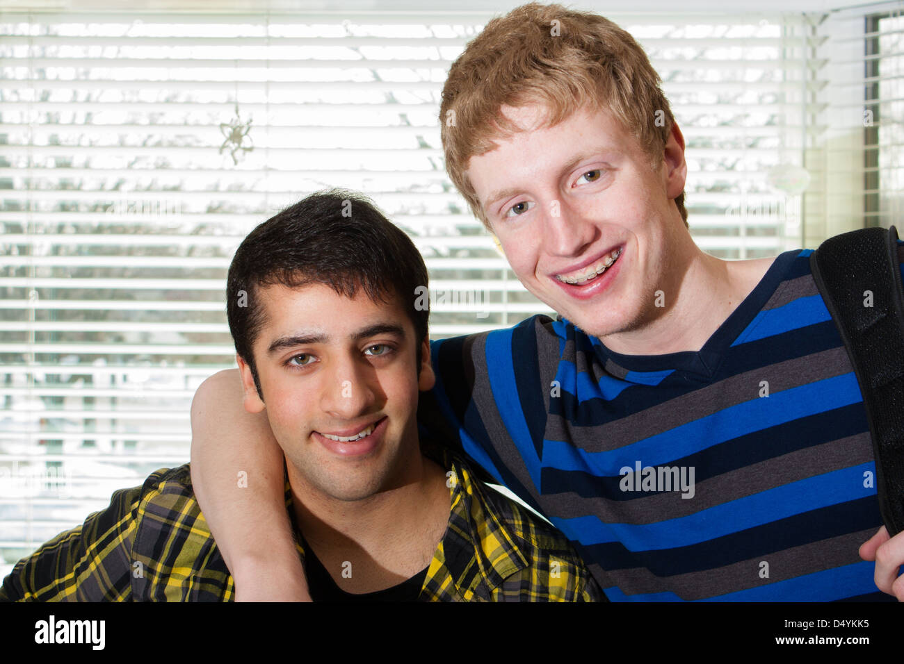 Teenagers teens happy friends diverse diversity happy hi-res stock ...